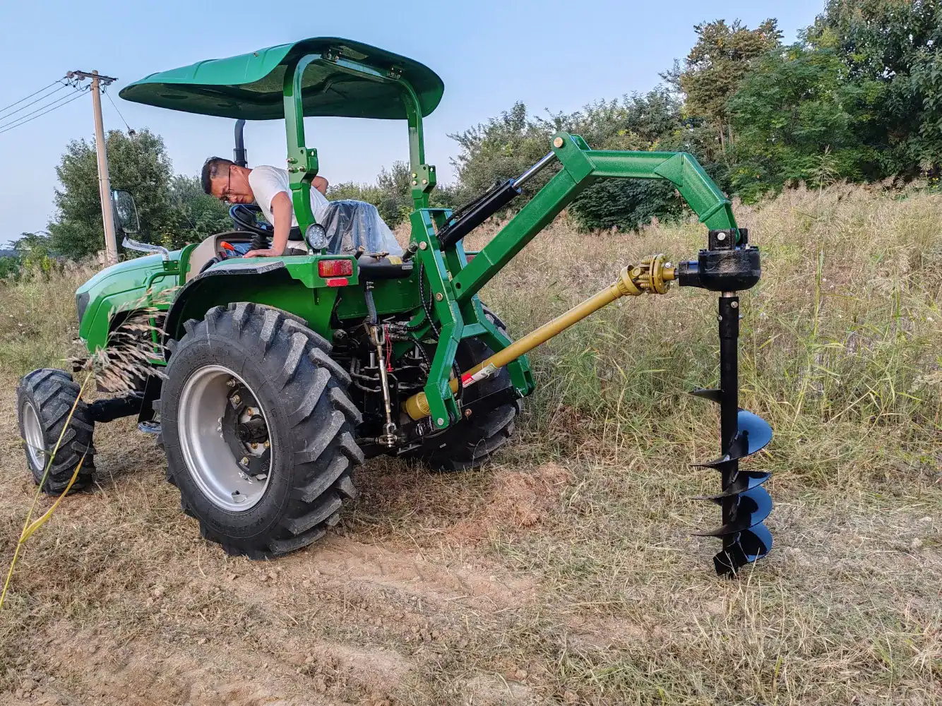 Hydraulic Post Hole Digger - AgKing