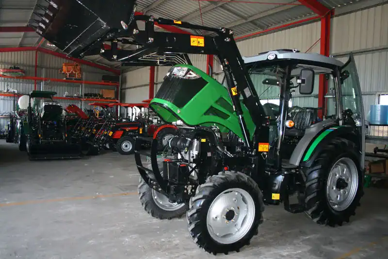 70hp Tractor AK704 Cabin | AgKing